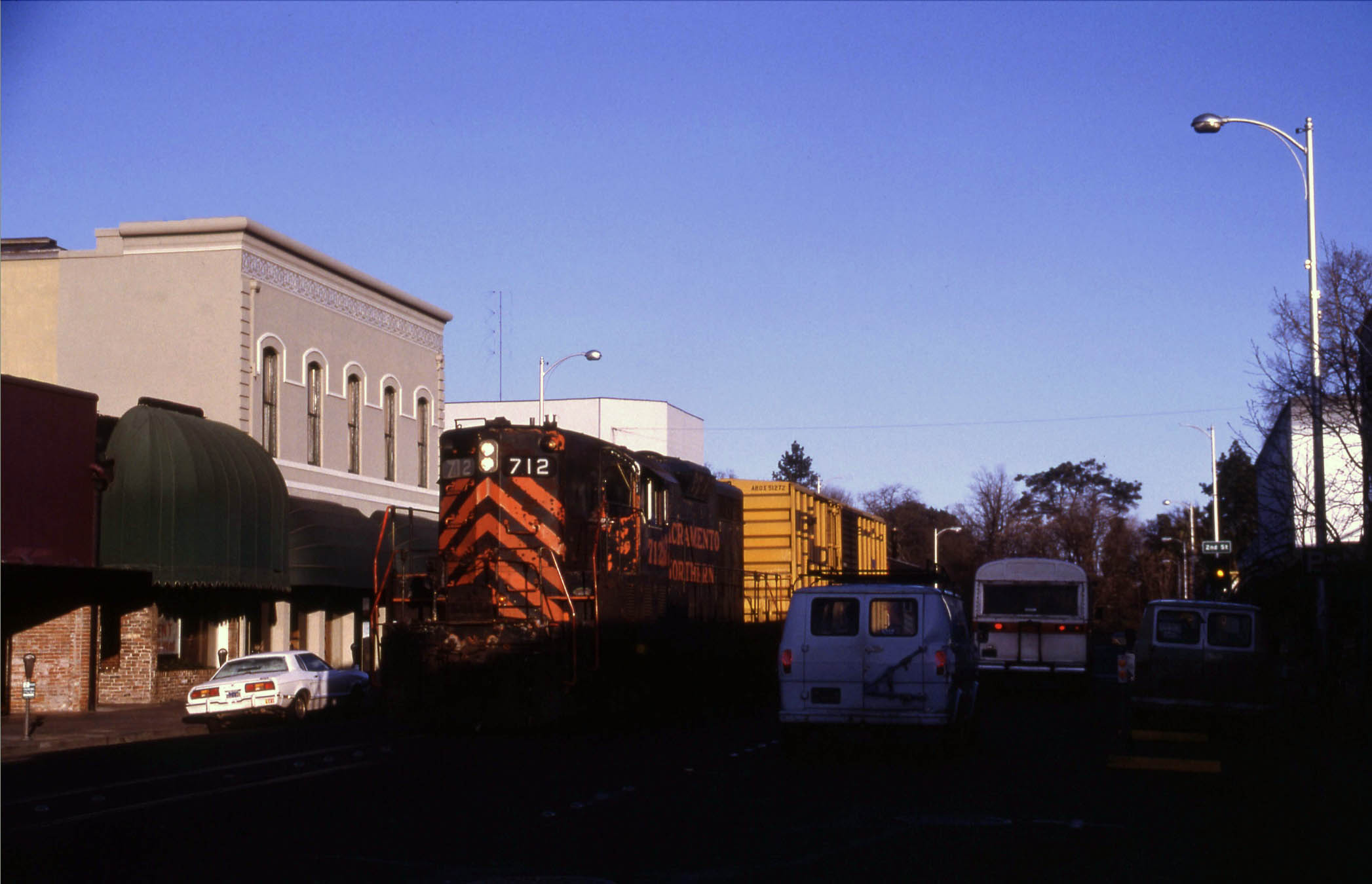 Main St., Part 1 - Single, Double, Single - East Bay Hills Project